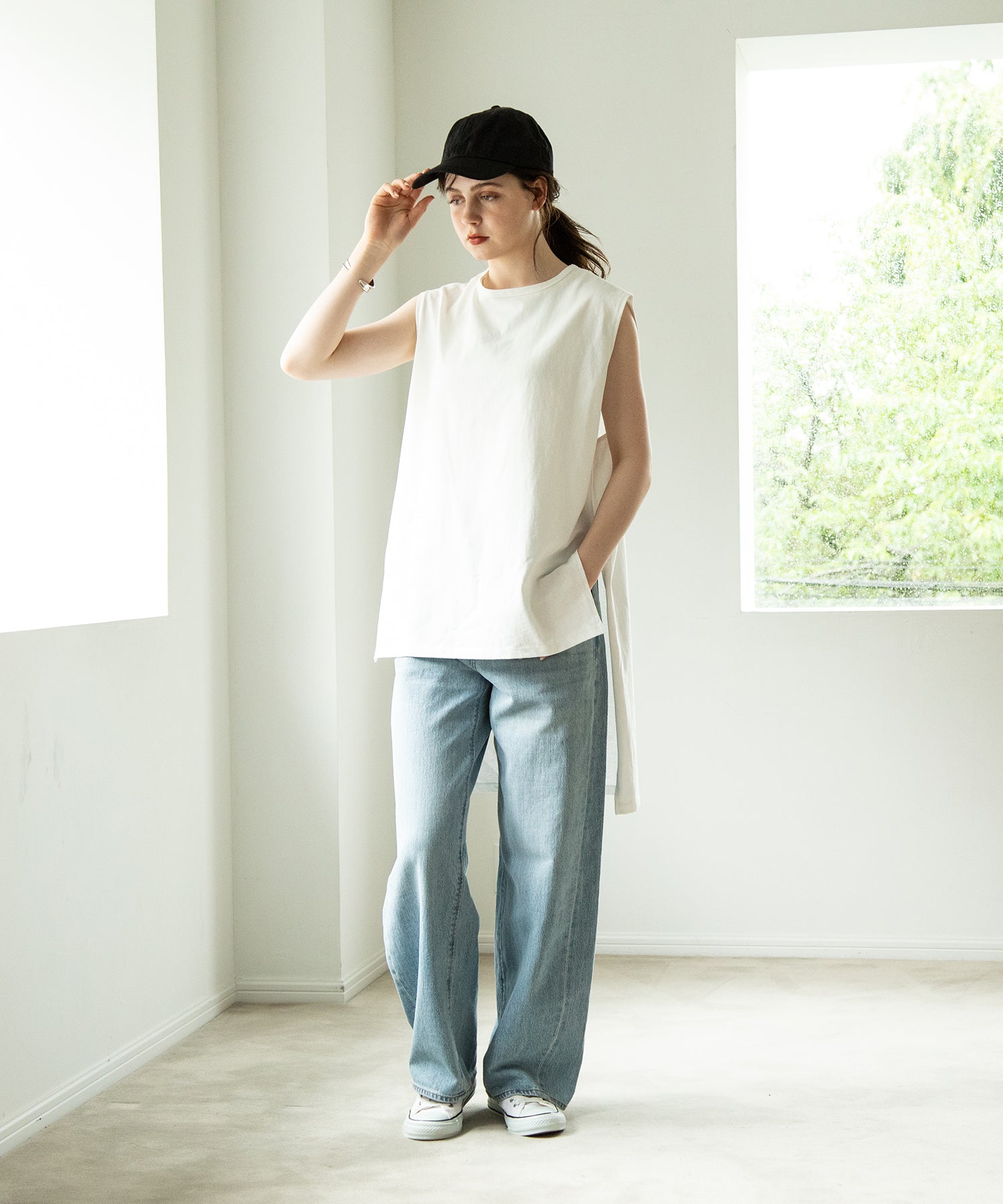 バックテールフレンチスリーブT｜Tシャツ - aity